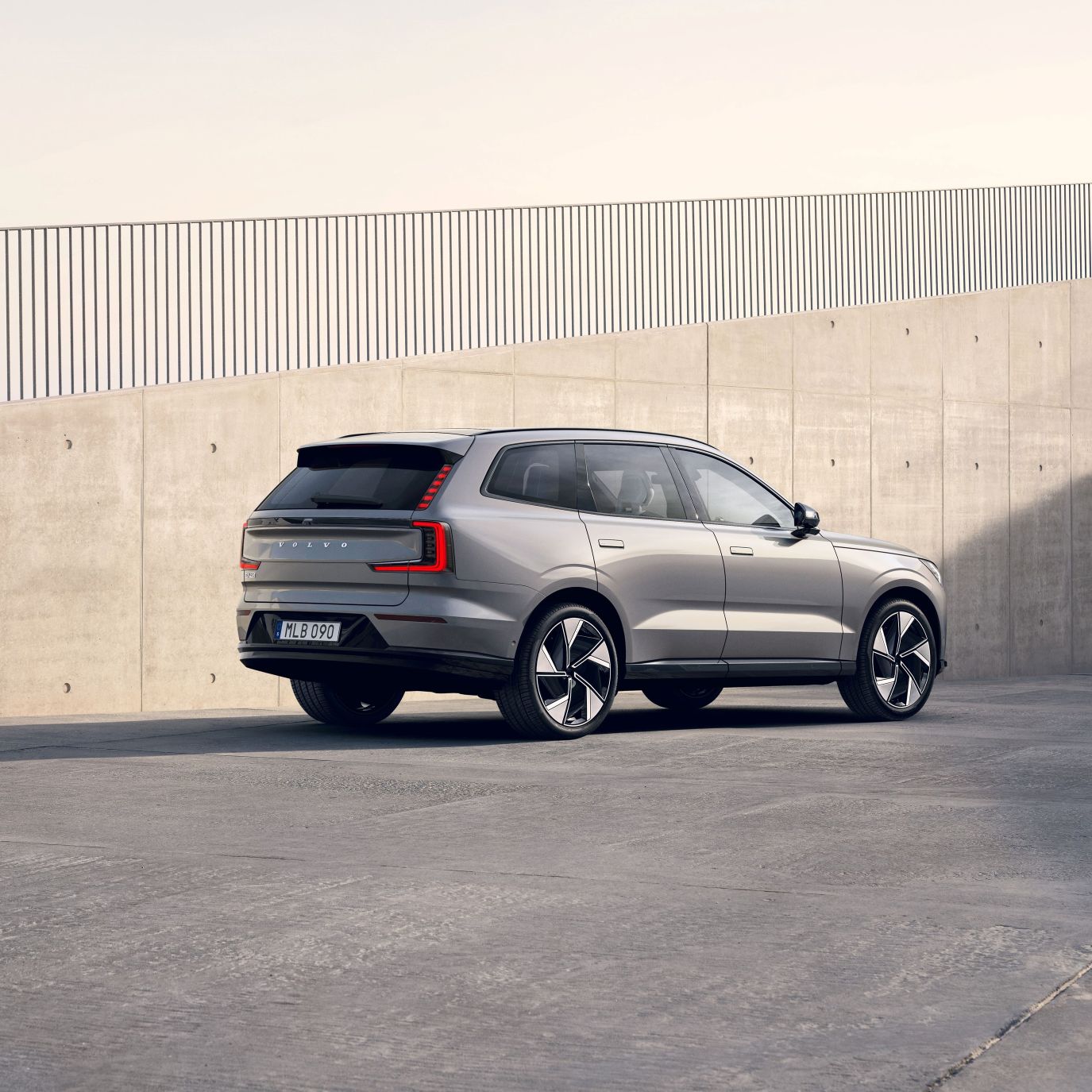 Volvo EX30 Cross Country